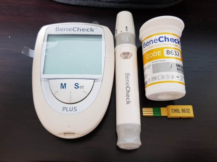 베네첵 측정기(Benecheck Plus) 사용방법 - 혈당/요산/콜레스테롤 : 네이버 블로그