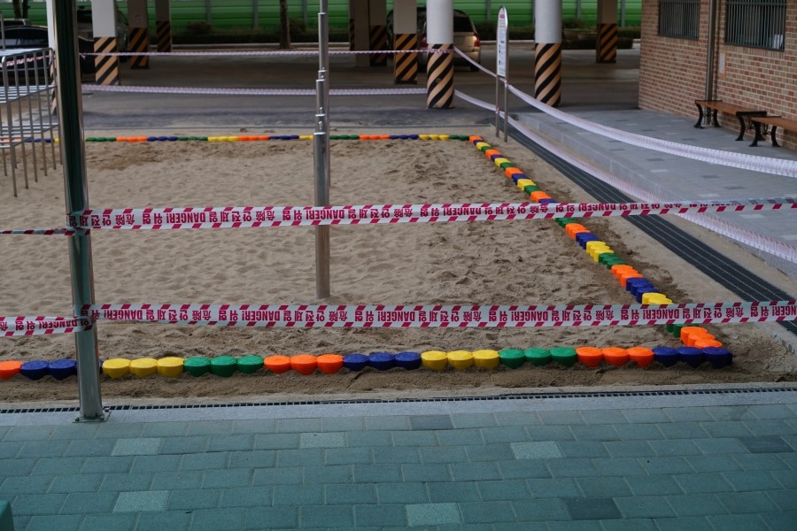 운동장라인안전고무경계석칼라고무경계석안전고무블록고무기둥화단경계석놀이터경계석철봉대경계석칼라고무경계블럭씨름장경계석