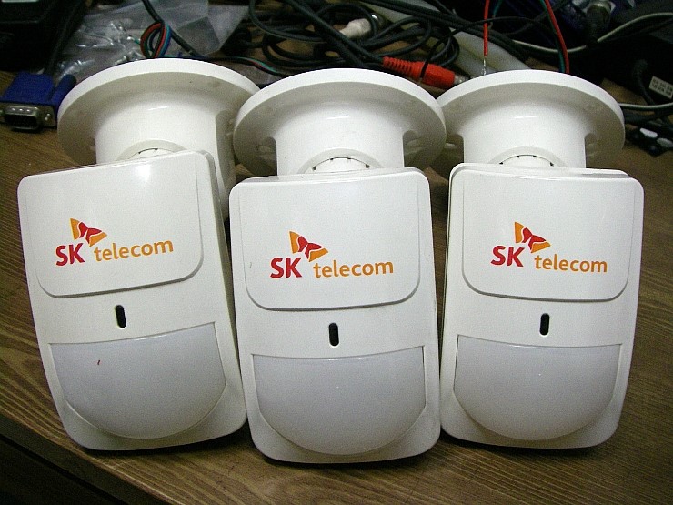SKT방범용품 에스케이텔레콤 / 포인트캠 중고 적외선 열선감지기 CCTV중고 SK Telecom / PointCam IR 열선감지기 센서 (SKT보안용품) 중고CCTV ...