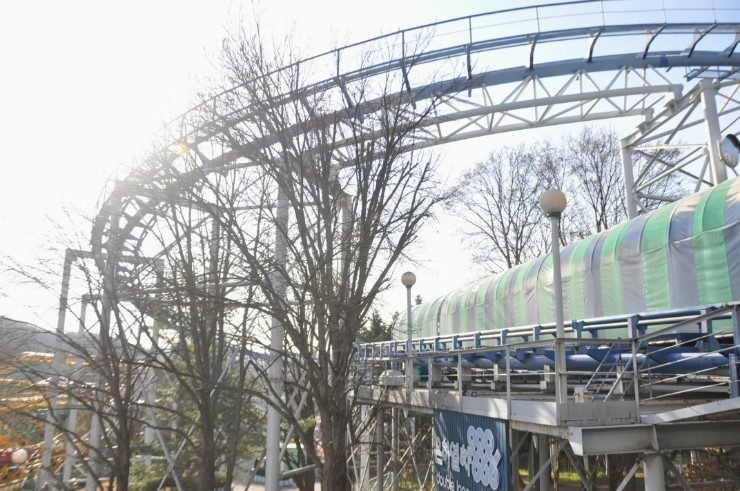 [서울랜드] 은하열차 888(double loop coaster), 롤러코스터(미래의나라)! : 20181201 : 네이버 블로그