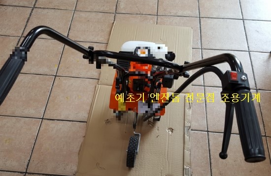 텃밭관리의 작은거인 소형 관리기 작지만 야무진놈 미니관리기 대전 관리기 관리기 사용법 로터리쟁기로터리날쟁기날배토기배토작업텃밭가꾸기예초기관리기 입고