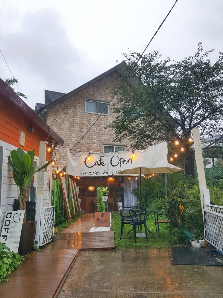 인천 동춘동 카페 블랙벤자민 취향저격! ♩ : 네이버 블로그