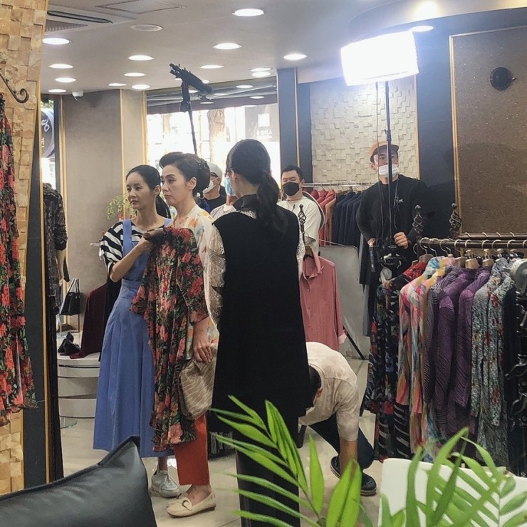 KBS1 일일드라마 [기막힌 유산 × 윤순영패션] 111회 장소 및 상품협찬 : 네이버 블로그