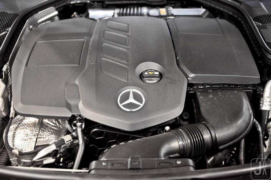 메르세데스 벤츠 W205 C220d 엔진오일 교환 @ JNa 오일 고양 원흥점 : 네이버 블로그