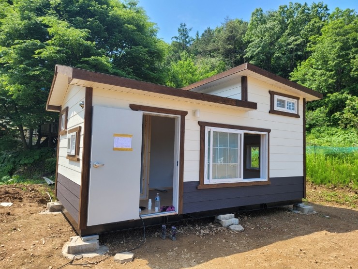 정하우징주가나다라정하우징김정영농막이야기서민갑부정하우징서민갑부김정영농막이동식주택이동식목조주택이동식농막 출처