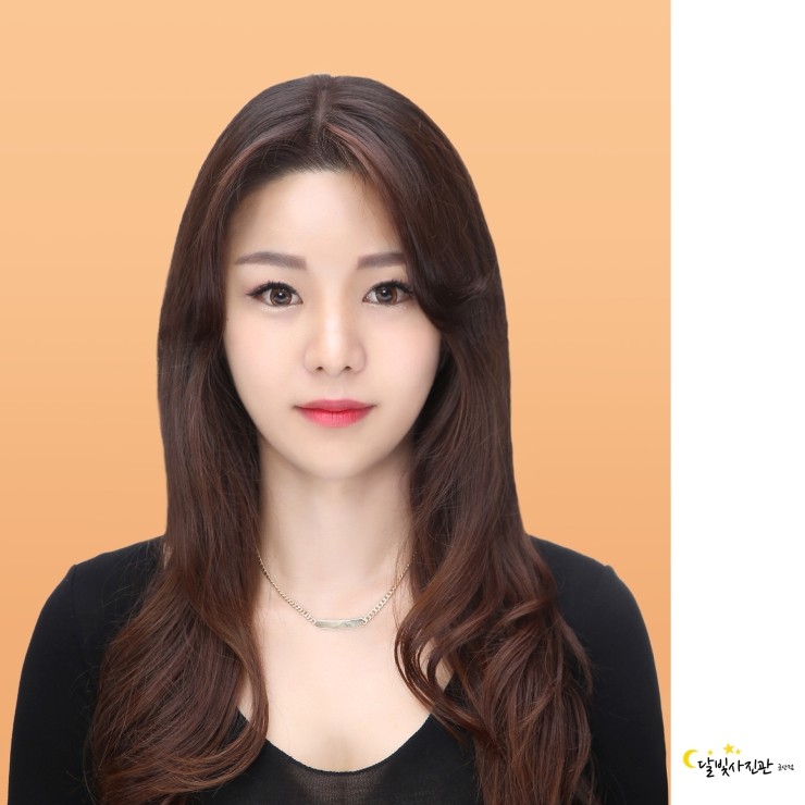 군산사진관 군산가족사진 군산이미지사진 군산증명사진 군산여권사진 군산취업사진 군산인물사진 군산프로필 군산흑백사진 군산시내사진관