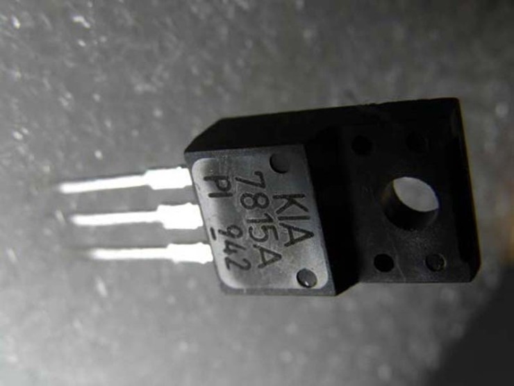 레귤레이터 THREE TERMINAL POSITIVE VOLTAGE REGULATORS KIA7815 KIA7815A ...