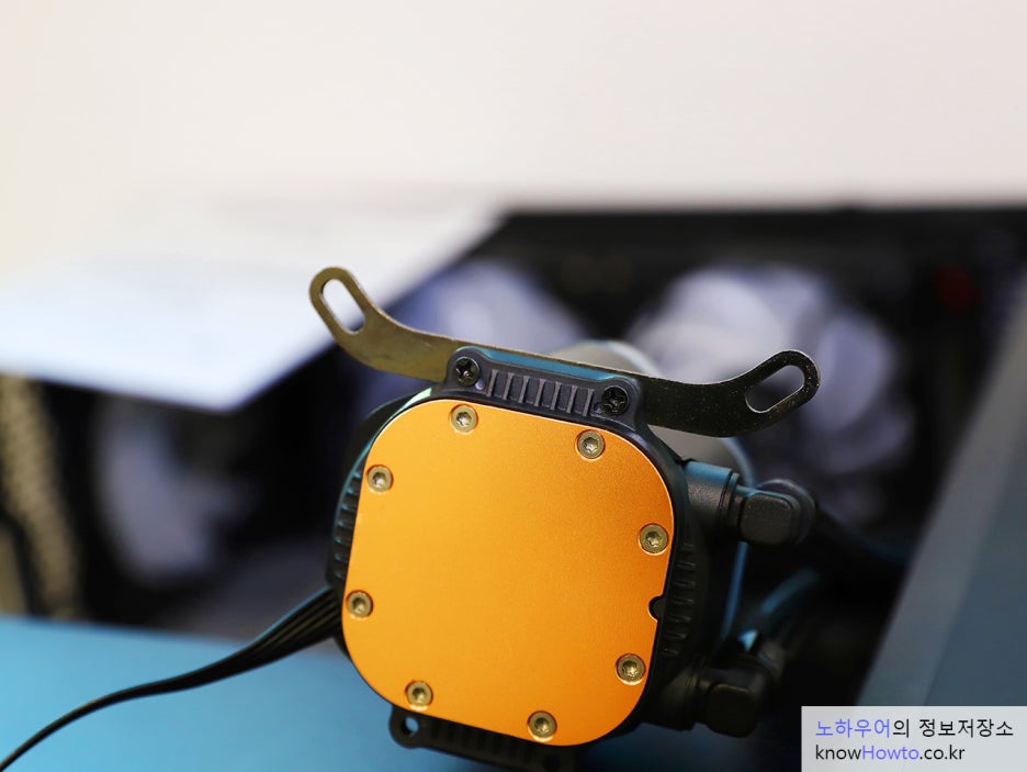 이엠텍 REDBIT 240 ARGB 수냉쿨러 리뷰 및 추천 이유 : 클리앙