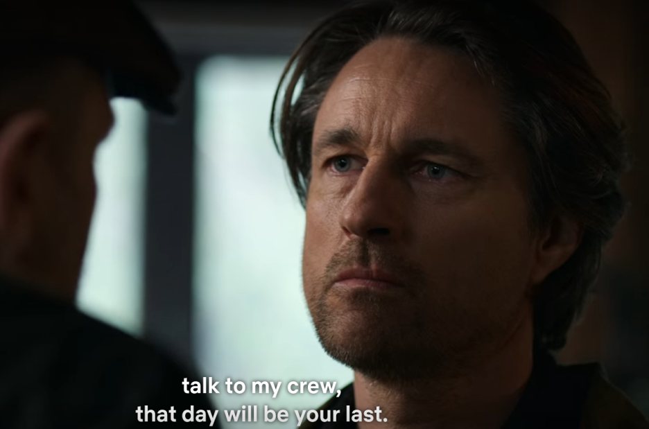 [생활영어 × 뉴텝스] stick(poke) one's nose (in/into~) : (~에 쓸데없이∙지나치게) 끼어들다 ...