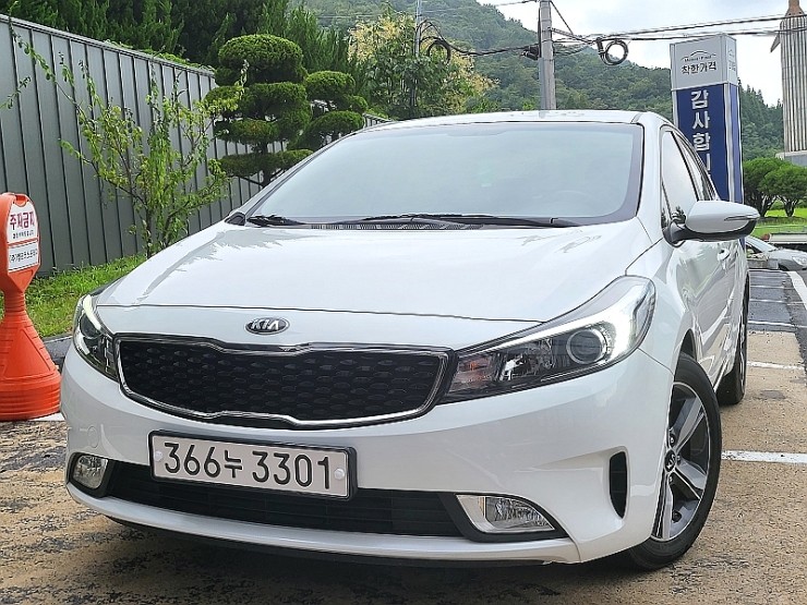 창원중고차차파는쫑카 기아 더 뉴 K3 16 가솔린 트렌디 스타일5인승 경남중고차대구중고차부산중고차마산중고차진해