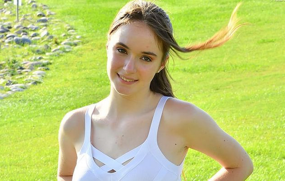 헤이즐 무어(Hazel Moore) : 네이버 블로그