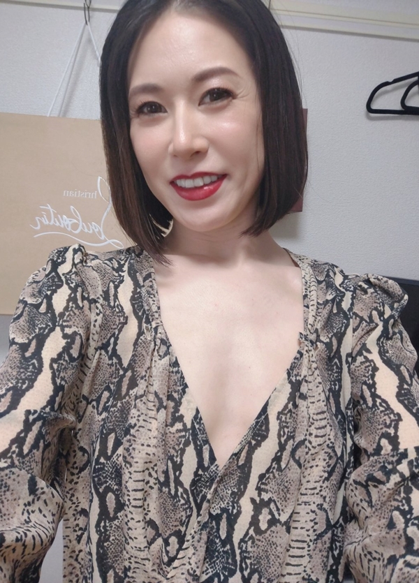 이치바 레이카 / Reika Ichiba / 一場れいか : 네이버 블로그