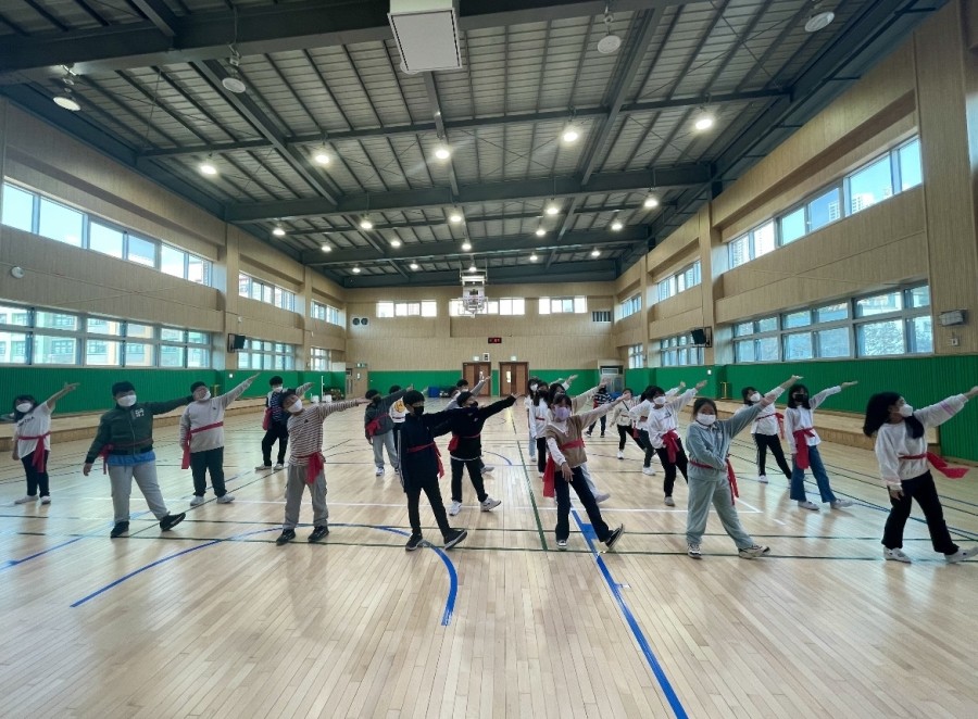 석수초등학교 다문화 이해 특강 러시아 전통 폴카춤 수업 네이버 블로그