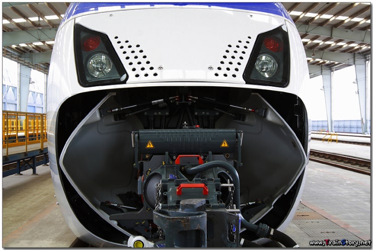 한국형고속열차 KTX-II 모습을 드러내다. : 네이버 블로그