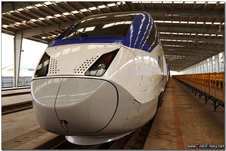 한국형고속열차 KTX-II 모습을 드러내다. : 네이버 블로그